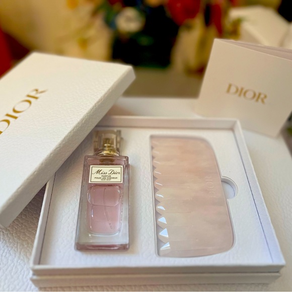 Dior | Accessories | Nib Dior Gift Set Hair Mist And Rose Quartz Comb ...